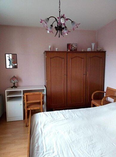 Appartement 1 pièce à Couronne Centrale, Bourges, à louer