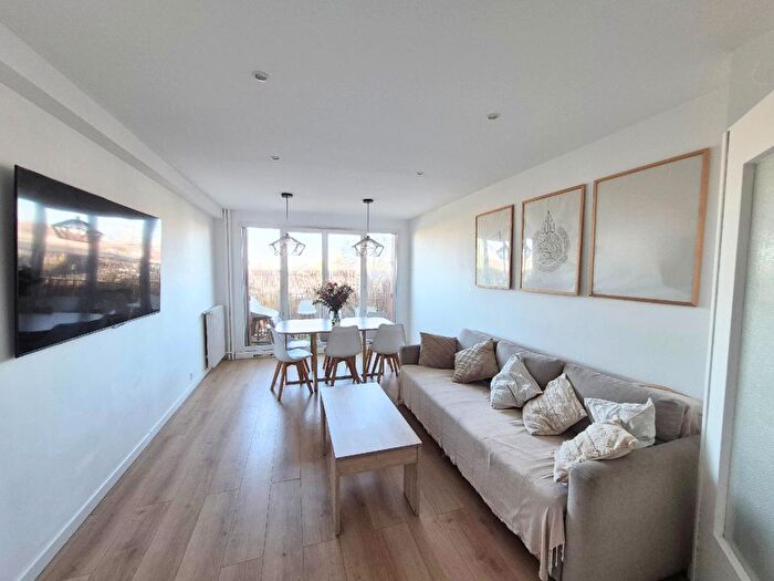 Appartement à vendre - Fresnes, La Peupleraie - 4 pièces - 3 chambres