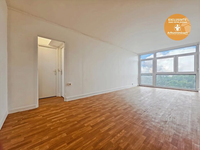 Appartement à vendre - Évry, Village - 3 pièces - 2 chambres