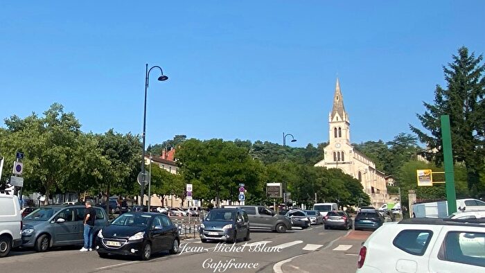 Appartement à vendre - Vernaison - 2 pièces - 1 chambre