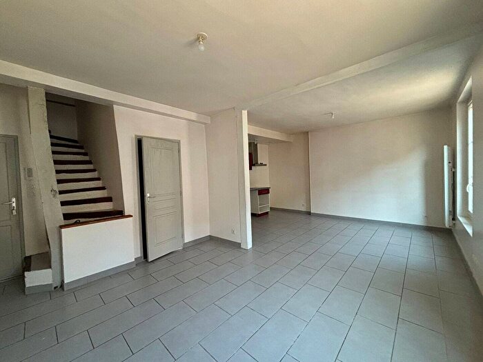 Appartement 3 pièces à Briand Leclerc, Sens, à louer