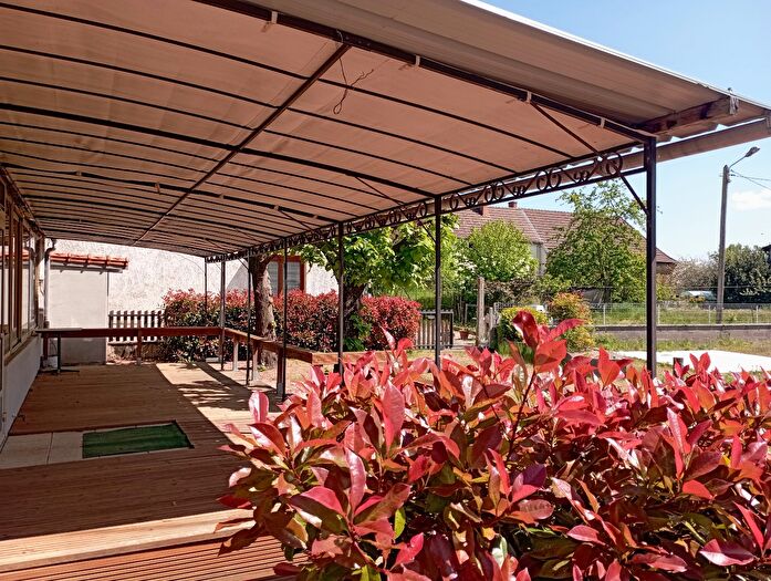 Maison à vendre - Chambilly - 8 pièces - 5 chambres