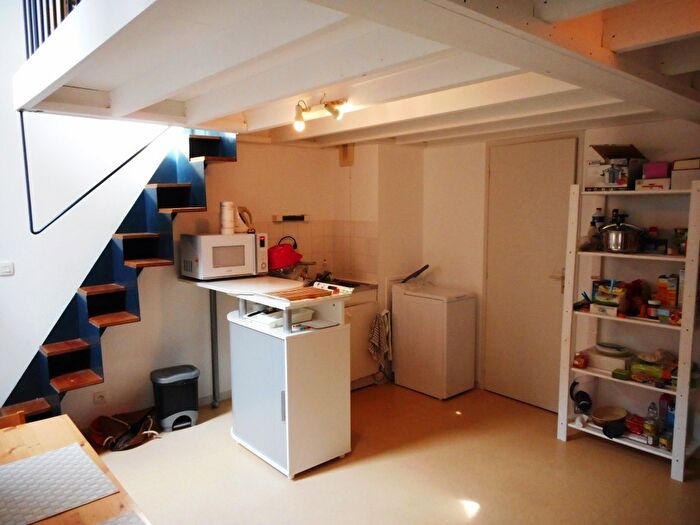 Quartiers Centre, Saint-Anne - Appartement 2 pièces à louer