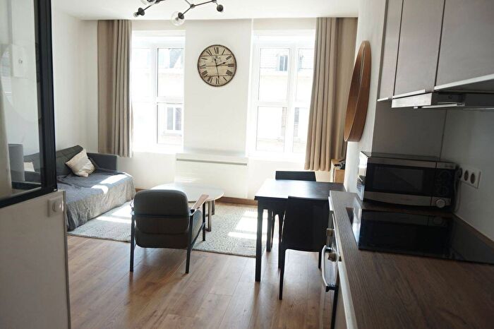 Appartement 2 pièces à louer à Wazemmes, Lille