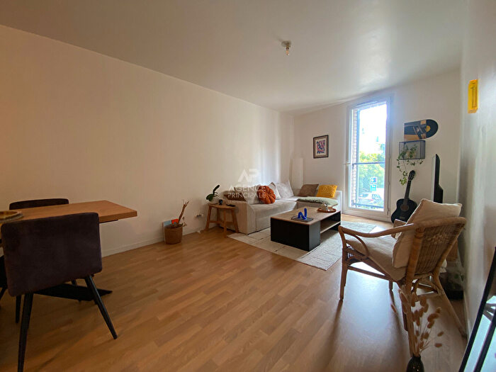 Appartement 2 pièces à vendre - Nanterre, Vieux Pont