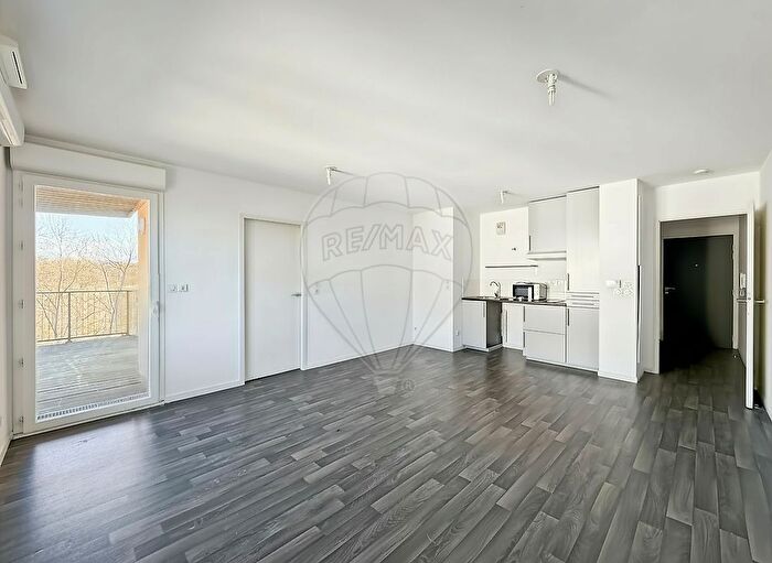 Appartement à vendre - Carquefou, Centre-ville, Charbonneau, Châteaubriand, Bois Saint-Lys - 2 pièces - 1 chambre