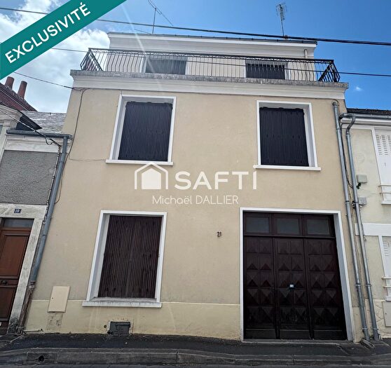 Châteauroux, Cré, La Loge, Les Grands Champs, Les Méraudes, Touvent : Maison 6 pièces à vendre