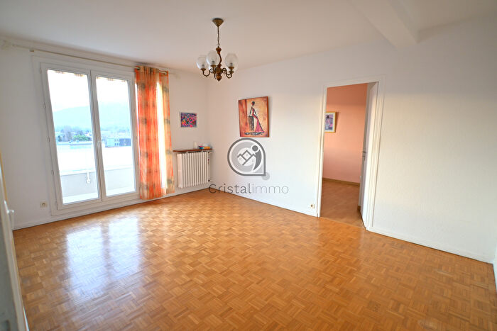 Appartement à vendre - Domène - 3 pièces - 2 chambres