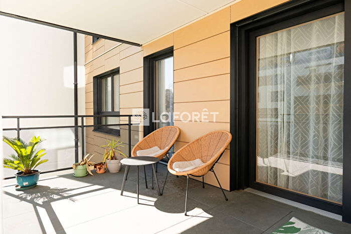 Appartement à vendre - Saint-Louis, Centre-ville - 4 pièces - 3 chambres
