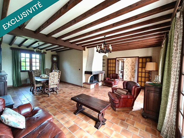 Maison à vendre - Maucor - 6 pièces - 4 chambres