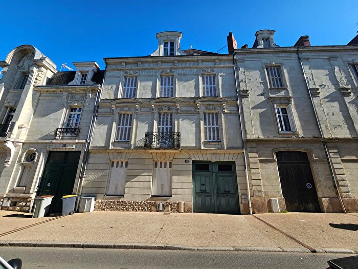 Maison à vendre - Saumur, Nantilly - 10 pièces - 8 chambres