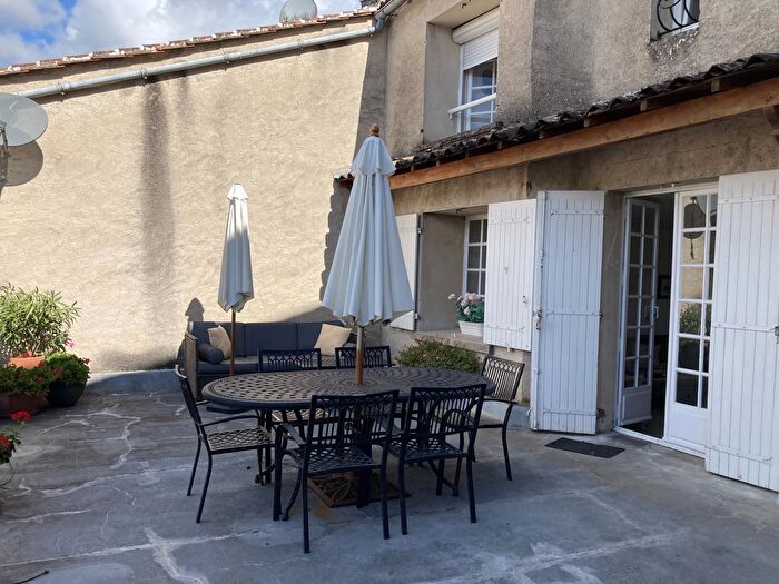Maison à vendre - Châteauneuf-sur-Charente - 5 pièces - 3 chambres