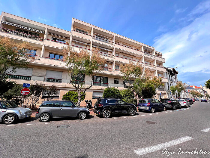 Appartement à vendre - Biarritz, Saint-Charles, Phare, Larochefoucauld - 2 pièces - 1 chambre