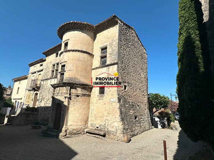 Maison 7 pièces à vendre - Saint-Restitut
