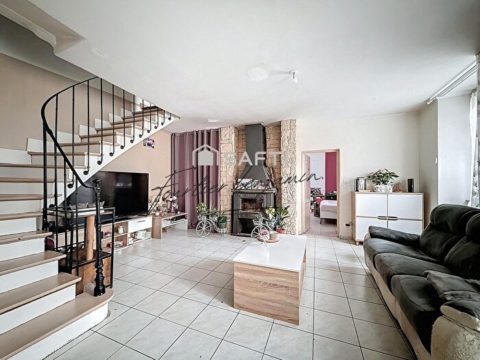 Maison à vendre - Everly - 7 pièces - 5 chambres