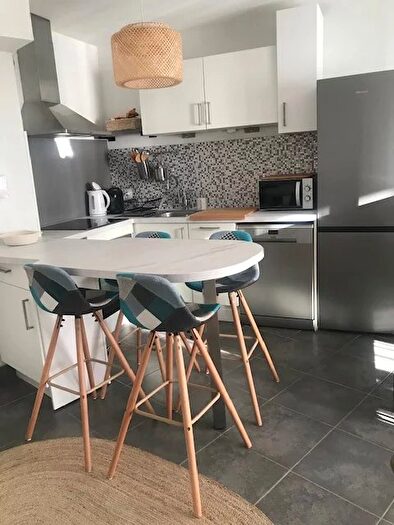 Appartement à louer - Antibes, Coeur de ville - 2 pièces - 1 chambre