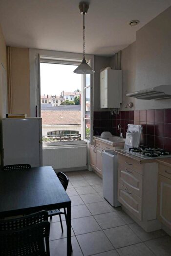Appartement 2 pièces à Bizillon-Centre Deux, Saint-Étienne, à louer