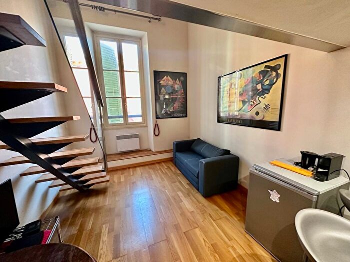 Nice, Centre-ville : Appartement 2 pièces à louer