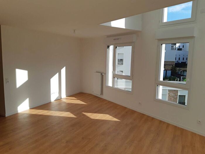 Le Coudraie, Poissy - Appartement 4 pièces à louer