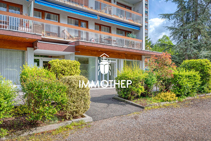 Appartement à vendre - Saint-Égrève, La Monta - 3 pièces - 2 chambres