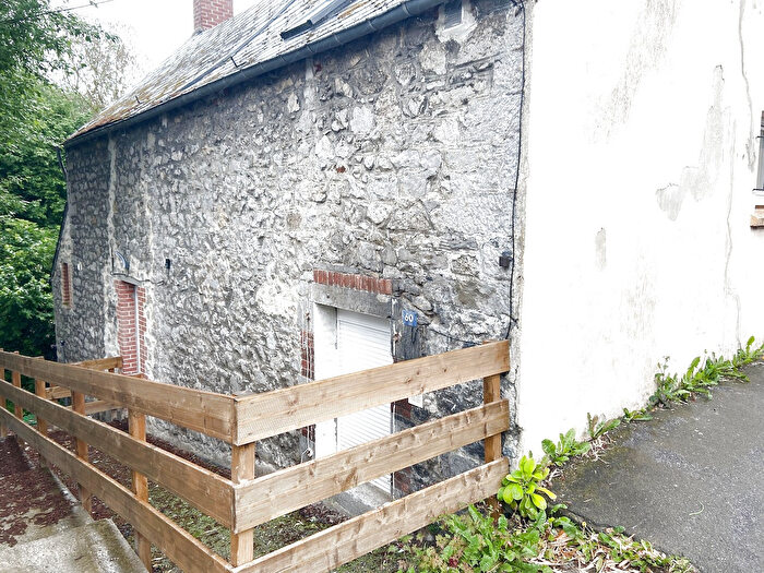 Ferrière-la-Grande - Maison 4 pièces à vendre