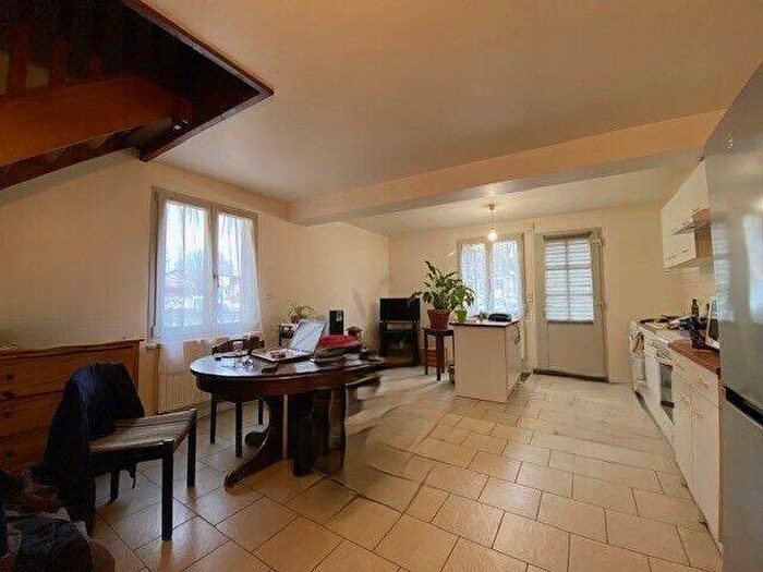 Villiers-en-Lieu : Maison 4 pièces à louer