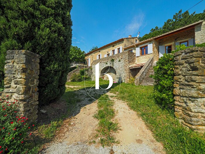 Maison à vendre - Laudun-lArdoise - 18 pièces - 8 chambres