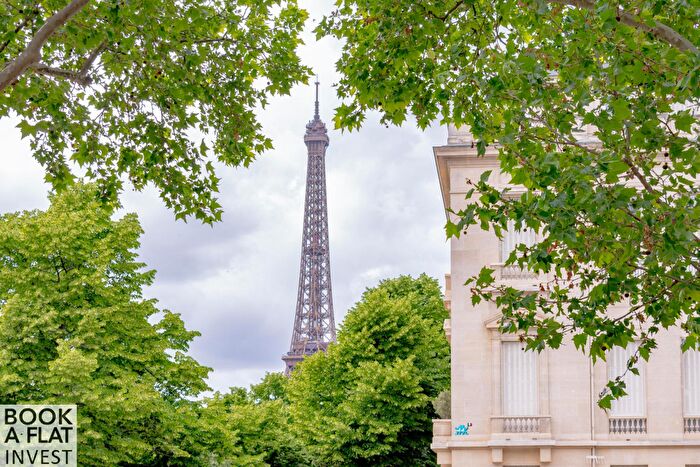 Appartement 2 pièces à Paris 7ème, Champ de Mars, à vendre