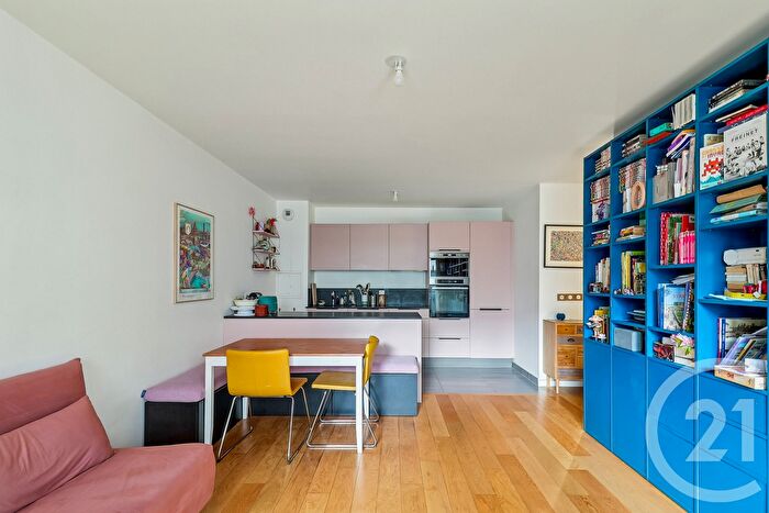 Appartement à vendre - Paris e , La Villette, Porte de Pantin - 3 pièces - 2 chambres