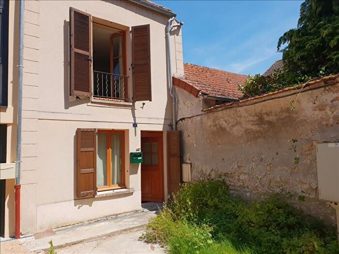 Maison 2 pièces à Maule, à louer