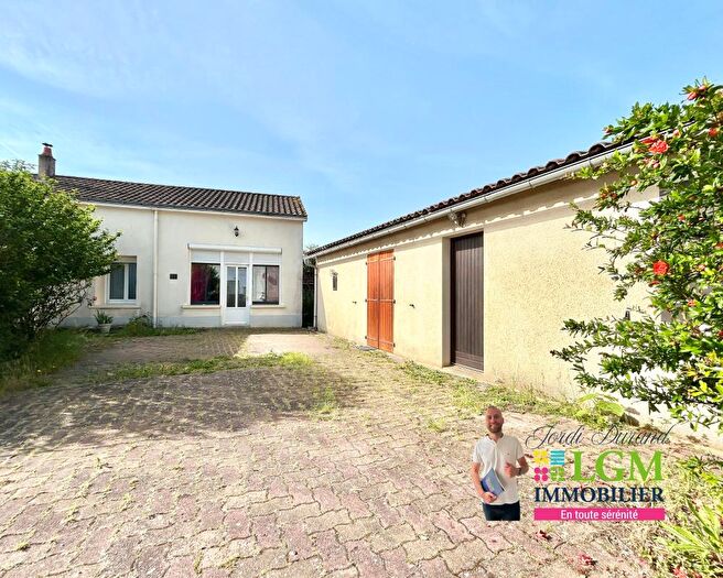 Mareuil-sur-Lay-Dissais : Maison 3 pièces à vendre