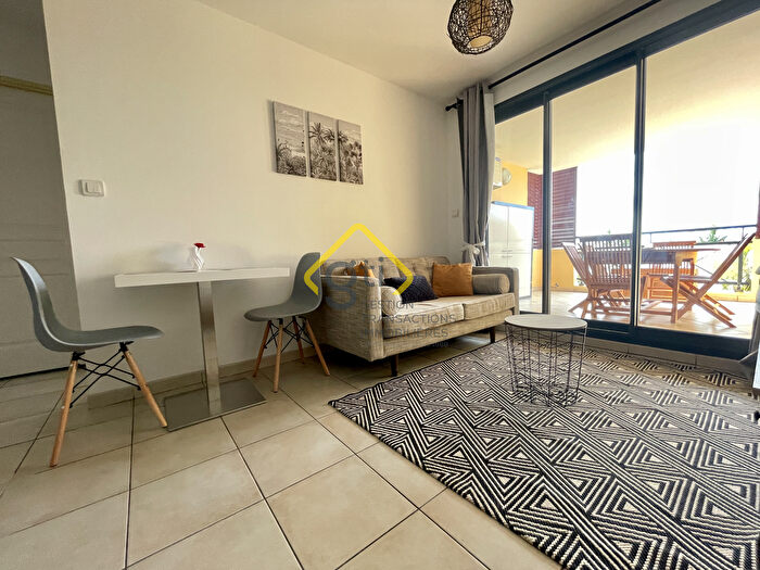 Appartement à louer - Saint-Denis, Bois de Nèfles, Sainte-Clotilde - 2 pièces - 1 chambre