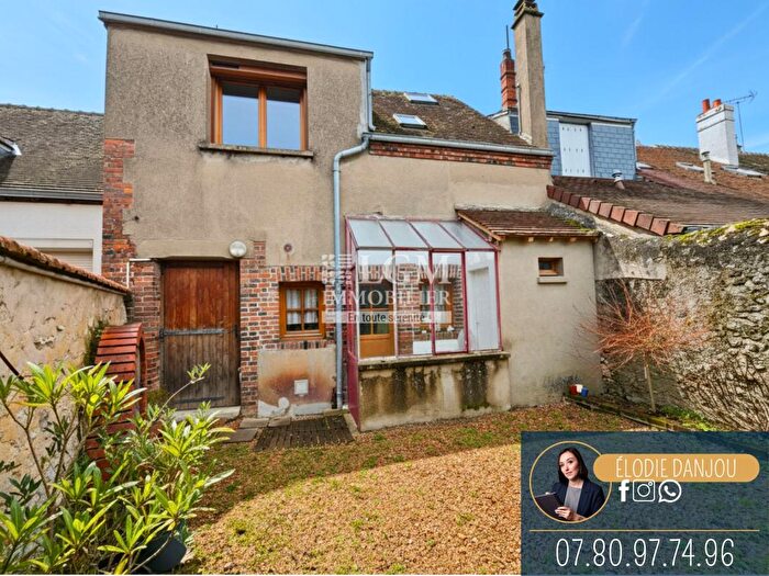 Maison à vendre - Cloyes-sur-le-Loir - 4 pièces - 3 chambres