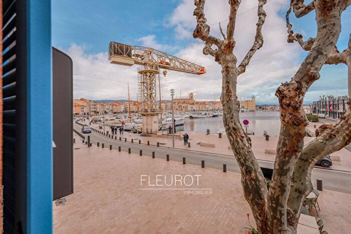 Appartement à vendre - La Ciotat, Centre-ville - 3 pièces - 2 chambres