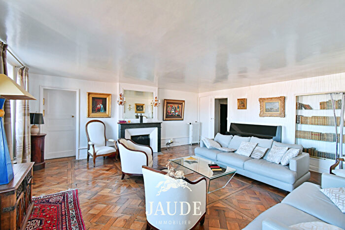 Appartement à vendre - Clermont-Ferrand, Jaude, Fontgiève Saint-Alyre - 6 pièces - 5 chambres