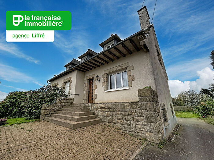 Maison à vendre - Liffré - 6 pièces - 4 chambres