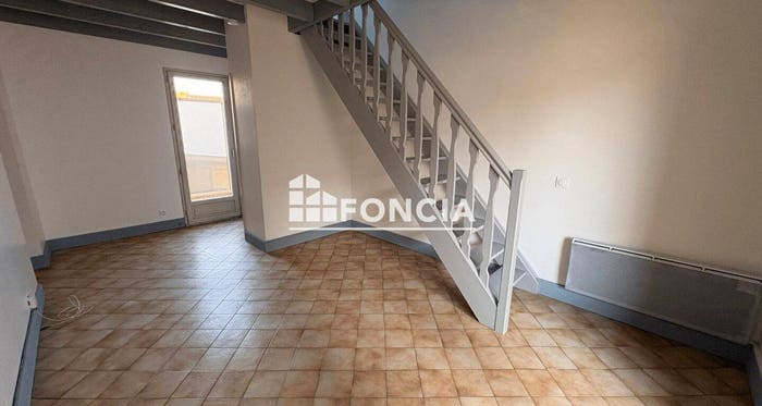 Saint Martin, Bergerac : Appartement 3 pièces à louer