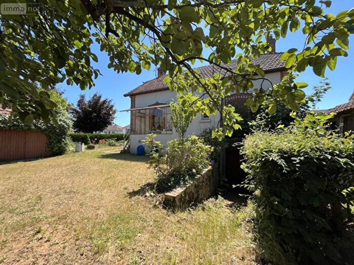Thorigné-sur-Dué : Maison 3 pièces à vendre
