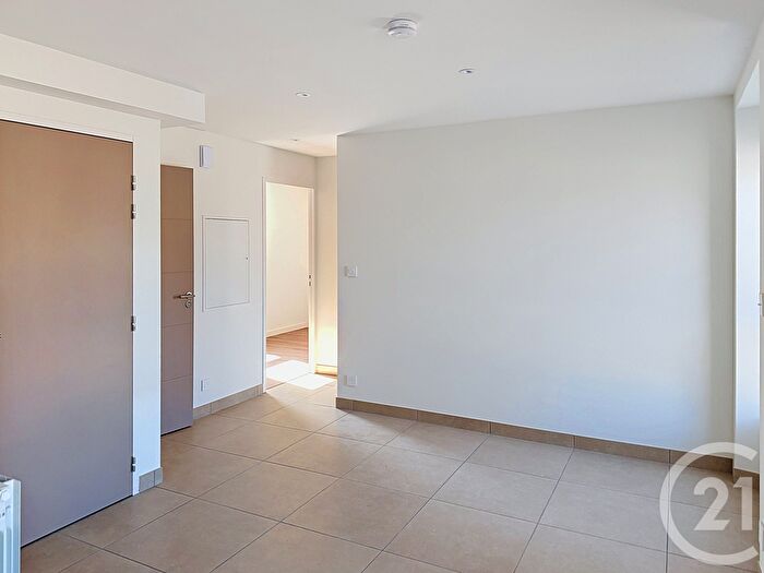 Appartement 3 pièces à louer à Sixt-sur-Aff