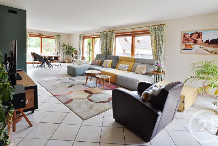 Maison à vendre - Montgeron, Saint-Hubert, Plateau, Chalandray - 7 pièces - 4 chambres