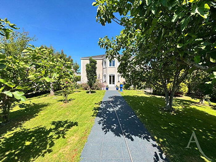 Fameck - Maison 10 pièces à vendre