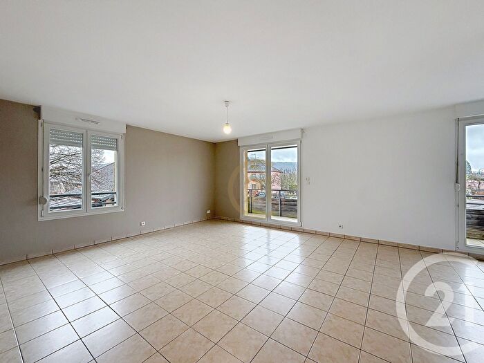 Appartement à louer - Évette-Salbert - 3 pièces - 2 chambres