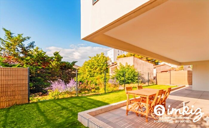 Marseille 4ème, Chutes Lavie : Appartement 4 pièces à vendre