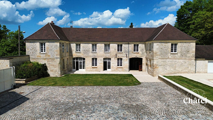 Verneuil-en-Halatte - Maison 10 pièces à vendre