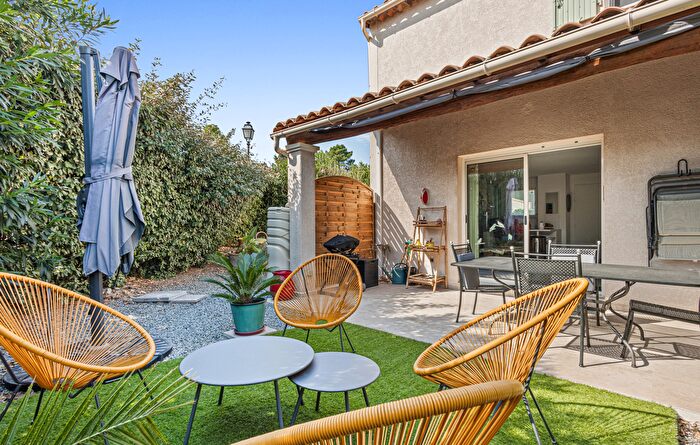 Roquebrune-sur-Argens, Golf - Maison 3 pièces à vendre