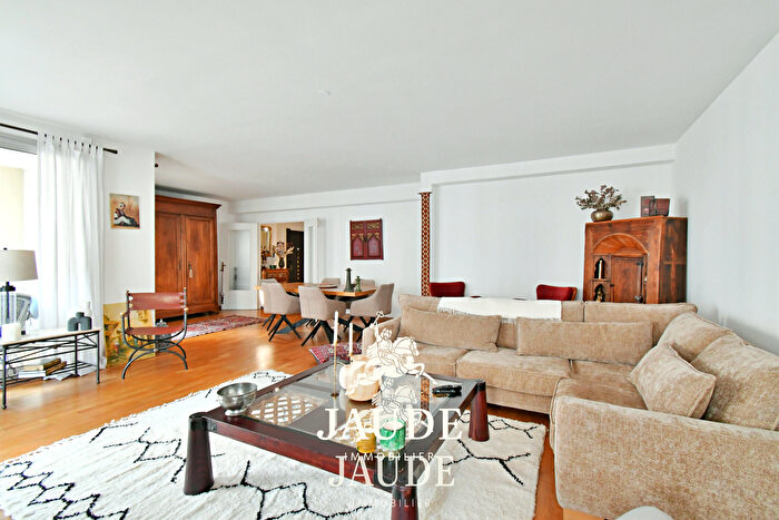 Clermont-Ferrand, Jaude, Fontgiève Saint-Alyre : Appartement 5 pièces à vendre