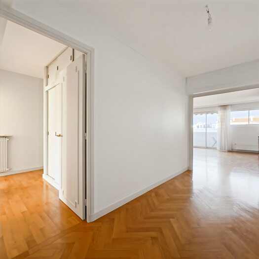 Appartement 3 pièces à Charenton-le-Pont, Centre ancien, à vendre
