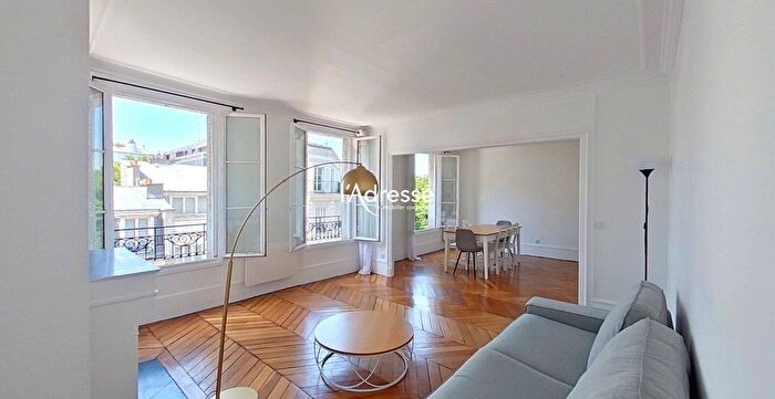 Appartement 3 pièces à Saint Lambert, Paris 15ème arrondissement, à louer