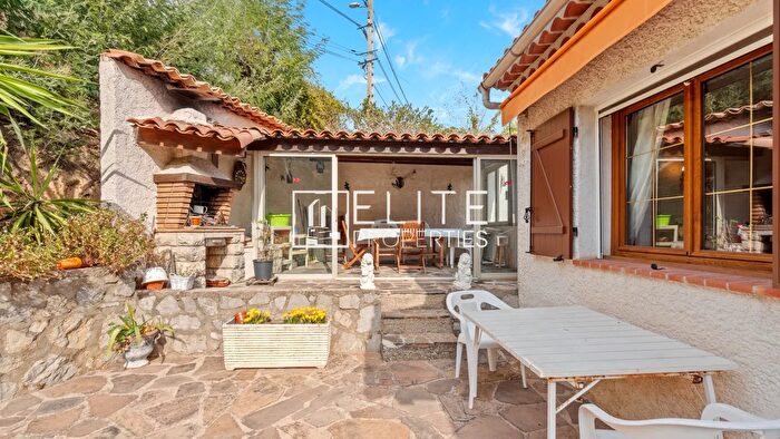 Maison 4 pièces à Mandelieu-la-Napoule, Capitou, à vendre
