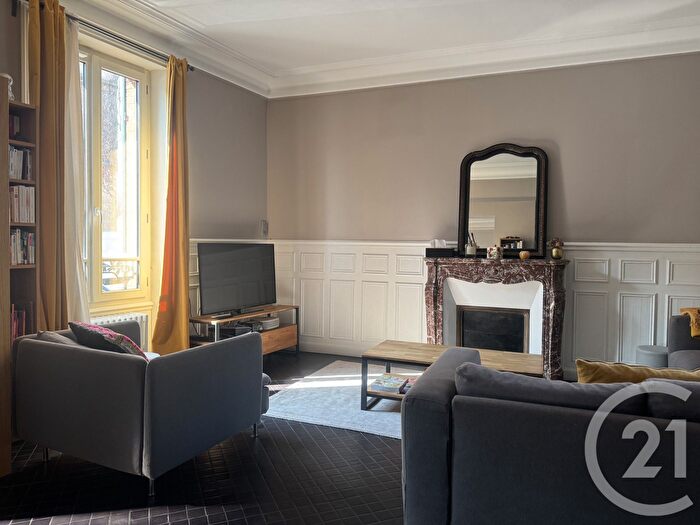 Maison à vendre - Villiers-le-Bel, Village, Val Roger - 7 pièces - 5 chambres